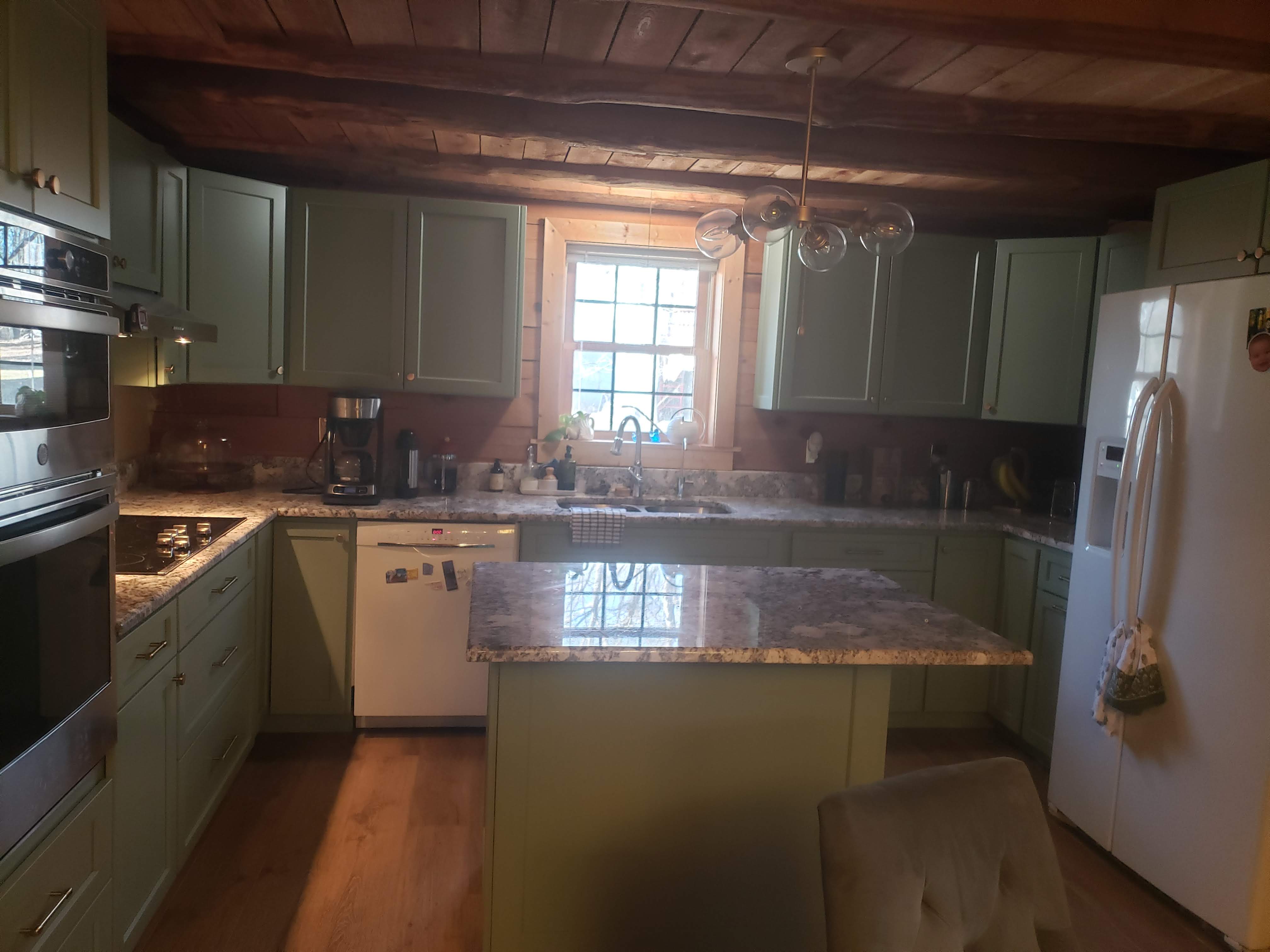 Coastal Plain, Beveled Shaker, Brushed Bronze Hardware, Pots & Pans ...