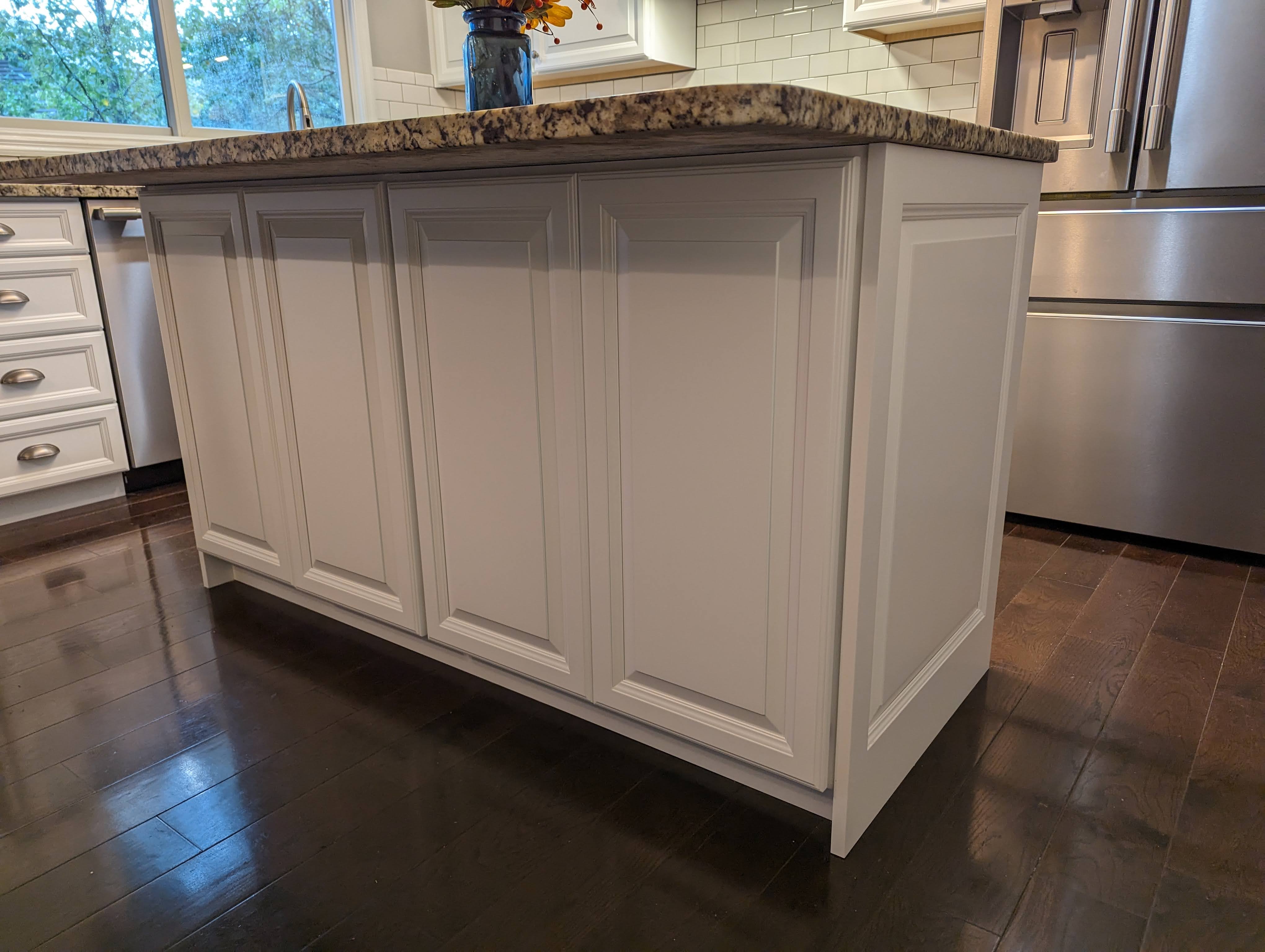 New Wall Cabinets, Arctic White, Slant Raised Panel with Elite Frame ...